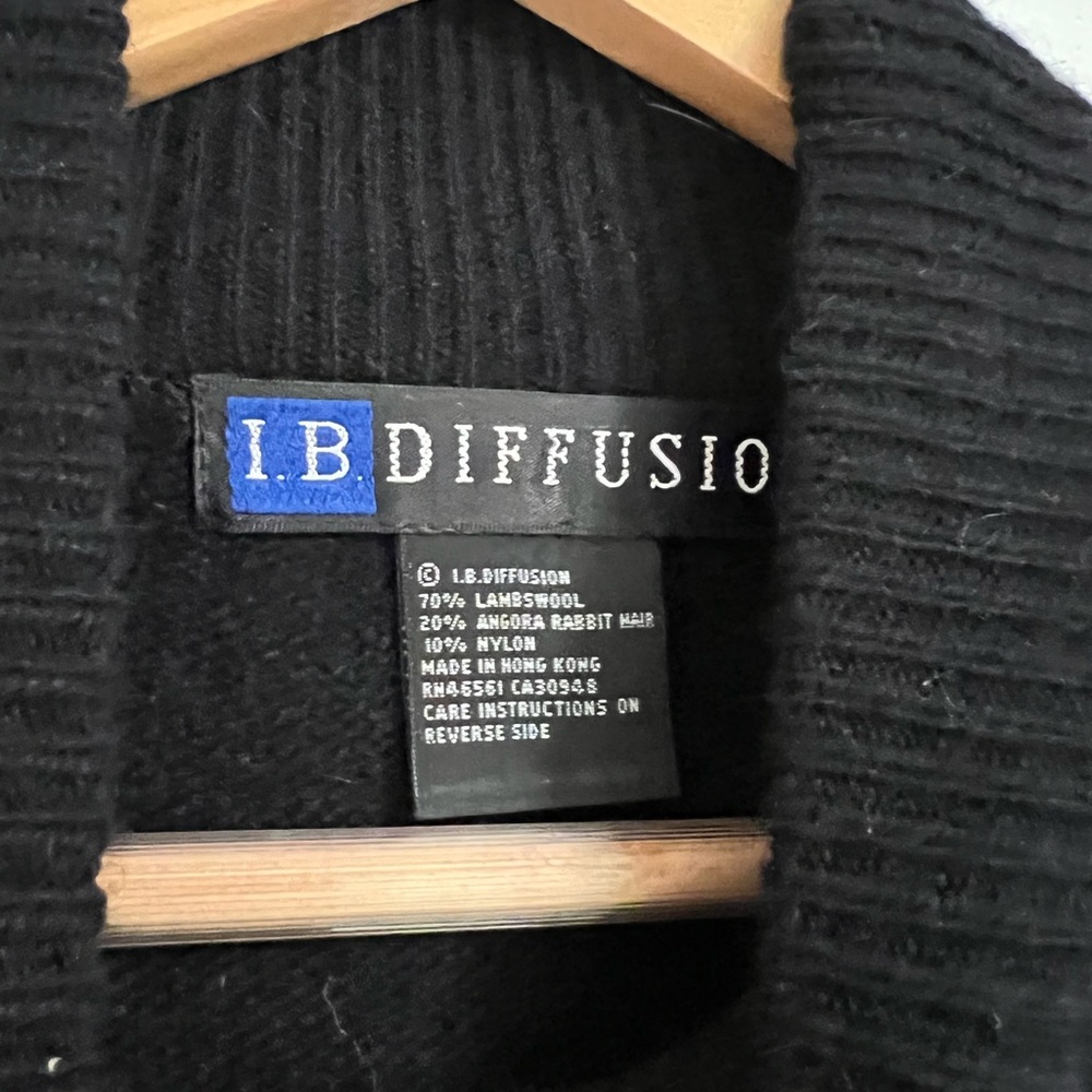 Ib Diffusion Beautiful Sweater And Skirt Set | Ib Dif… - Gem